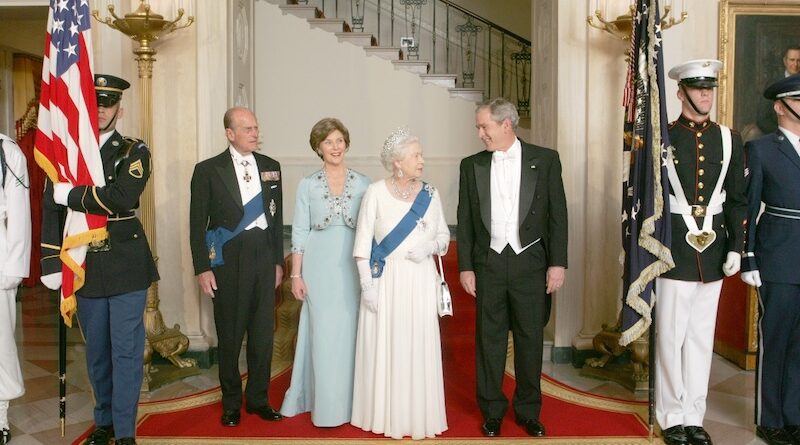 U.S. Leaders Remember Queen Elizabeth II - People Newspapers